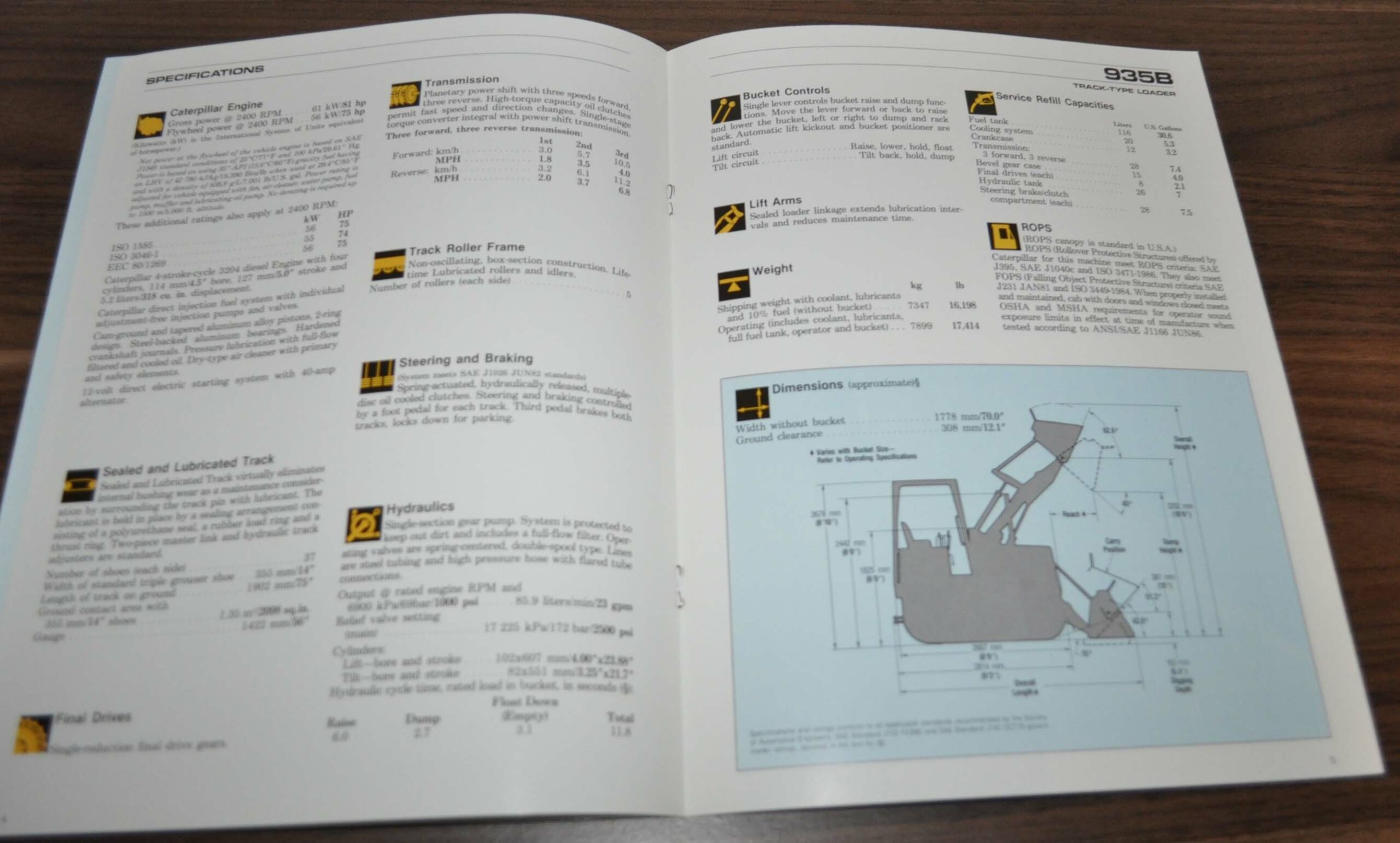 Caterpillar 935B Track-Type Loader Specification Brochure Prospekt – AUTO BROCHURE