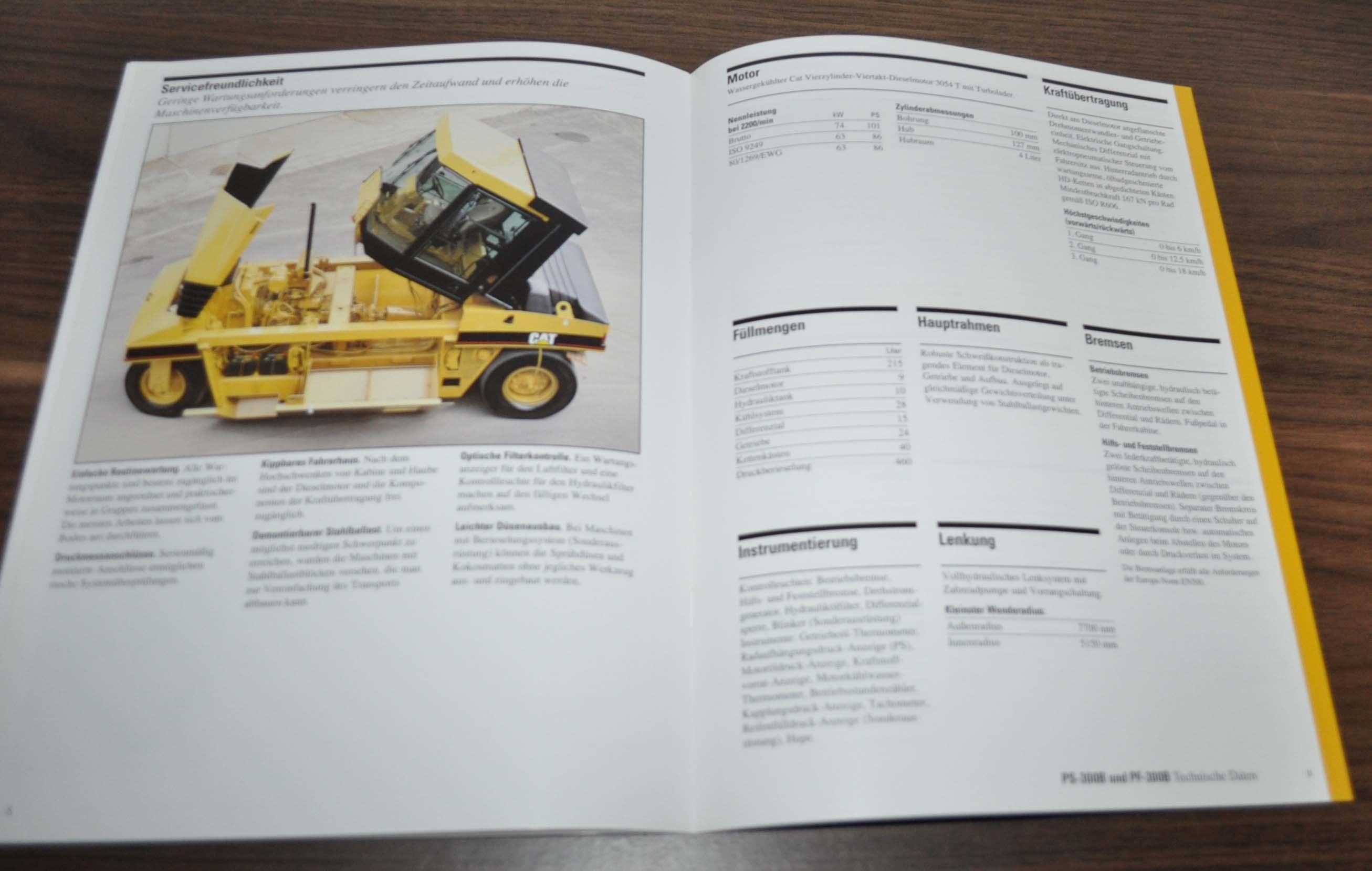 Caterpillar PS-300B PF-300B Gummiradwalzen Compactors Cat Brochure ...