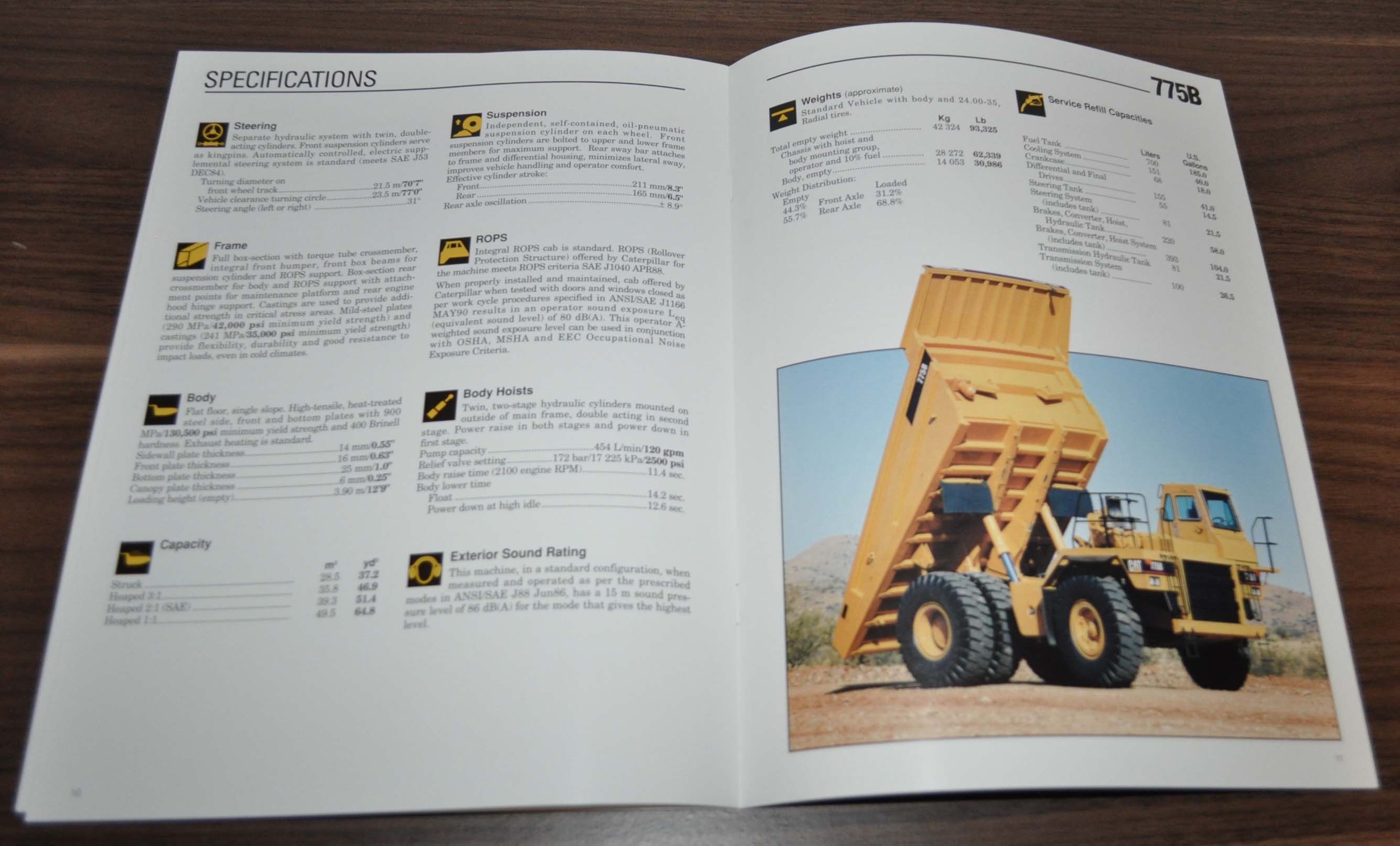 Caterpillar 775B Quarry Truck Dump Dumper Specification Brochure Prospekt – AUTO BROCHURE