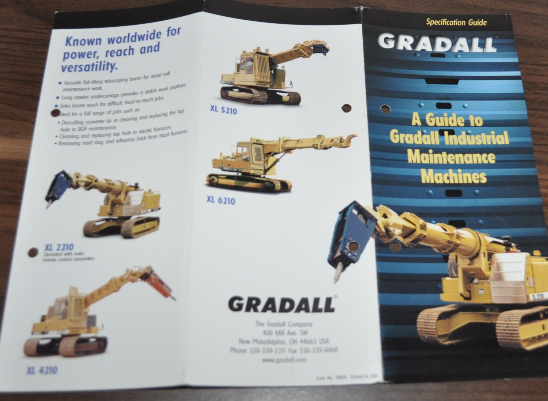 Gradall Guide Excavator Specification Brochure Prospekt – AUTO BROCHURE