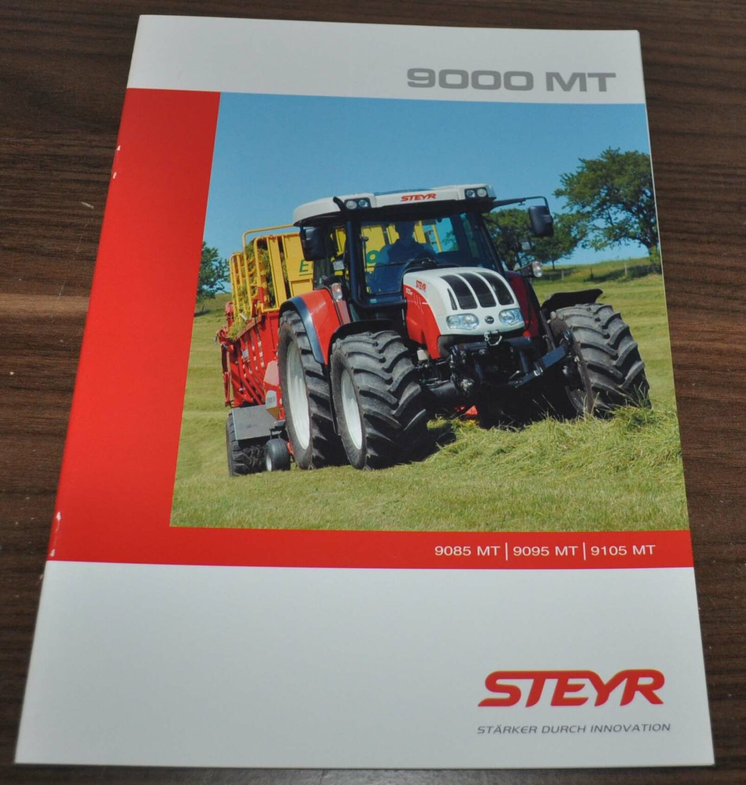 Steyr 9000 MT Tractor Brochure Prospekt – AUTO BROCHURE