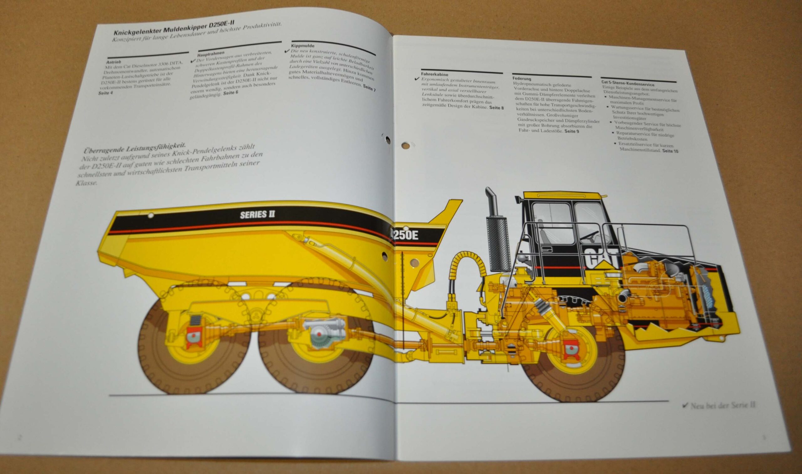 Caterpillar D250E Kinckgelenkter Muldenkipper Dump Truck Brochure ...